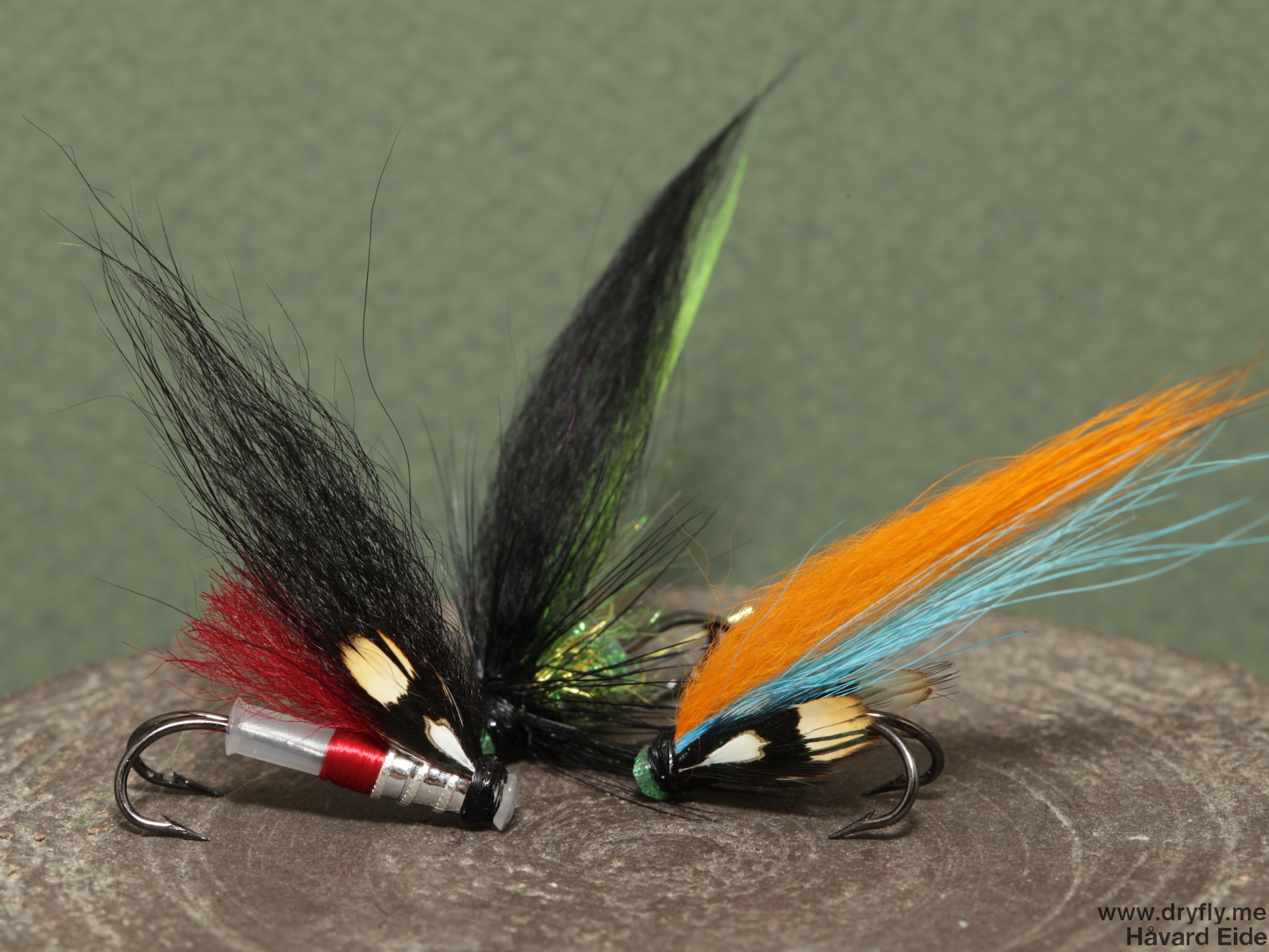 Small tubes on double hook | flyfisher.org