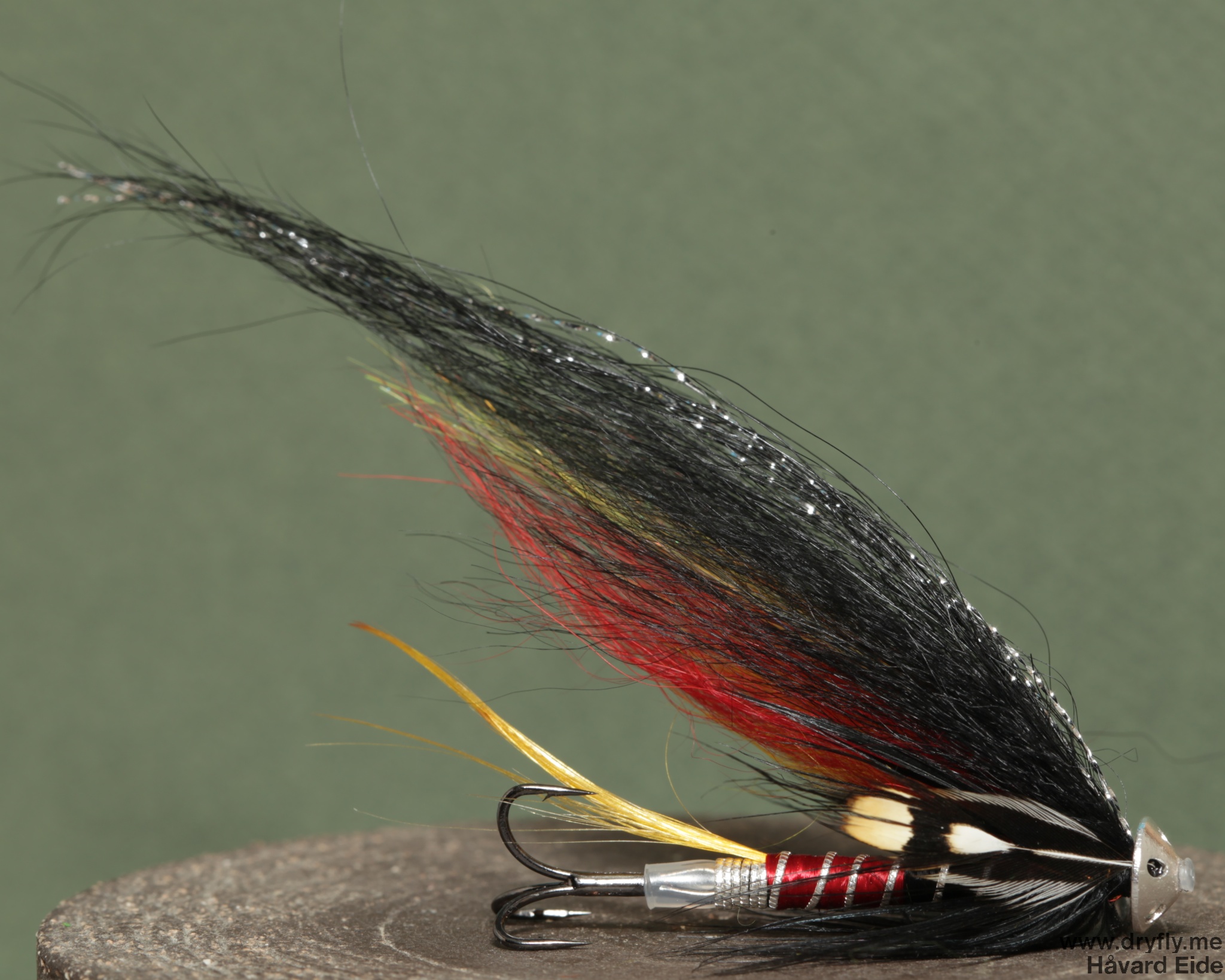 Templedog Comet on tube | flyfisher.org